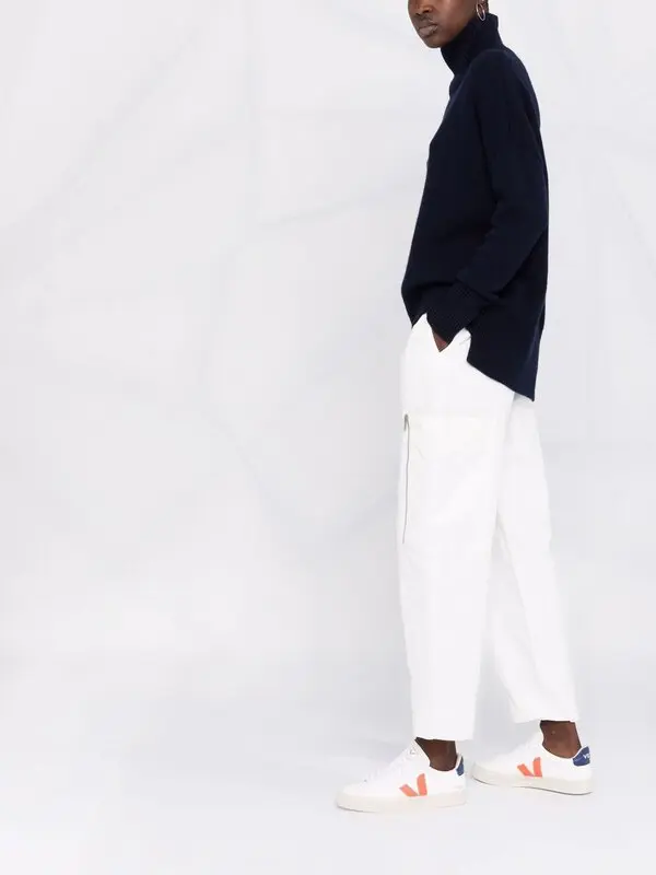 LISA YANG Heidi Cashmere Turtle-neck Sweater