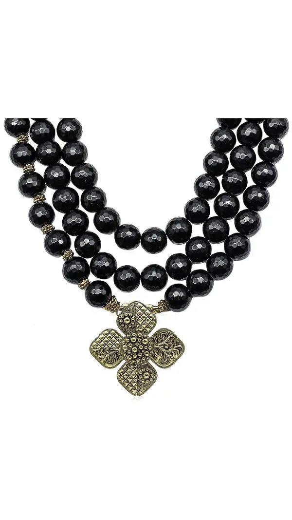BAYEMEYC Maise Onyx Layered Necklace
