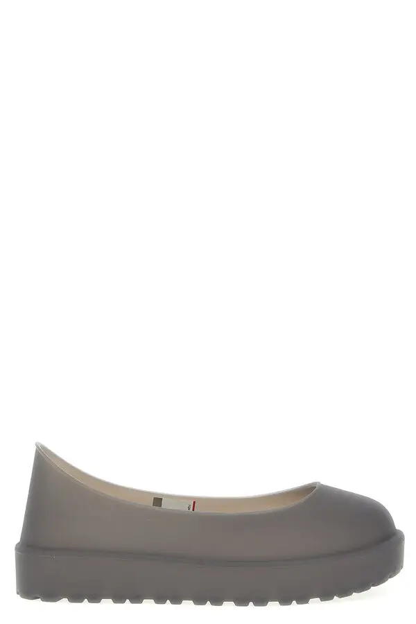 UGG Guard