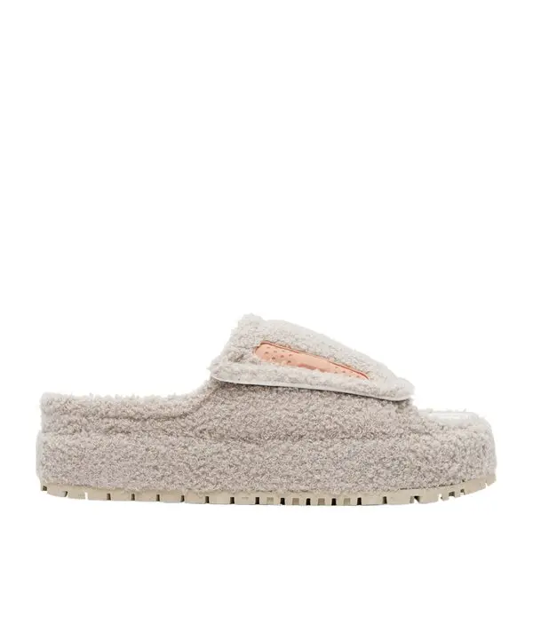 PDFCHANNEL Textured Sandals