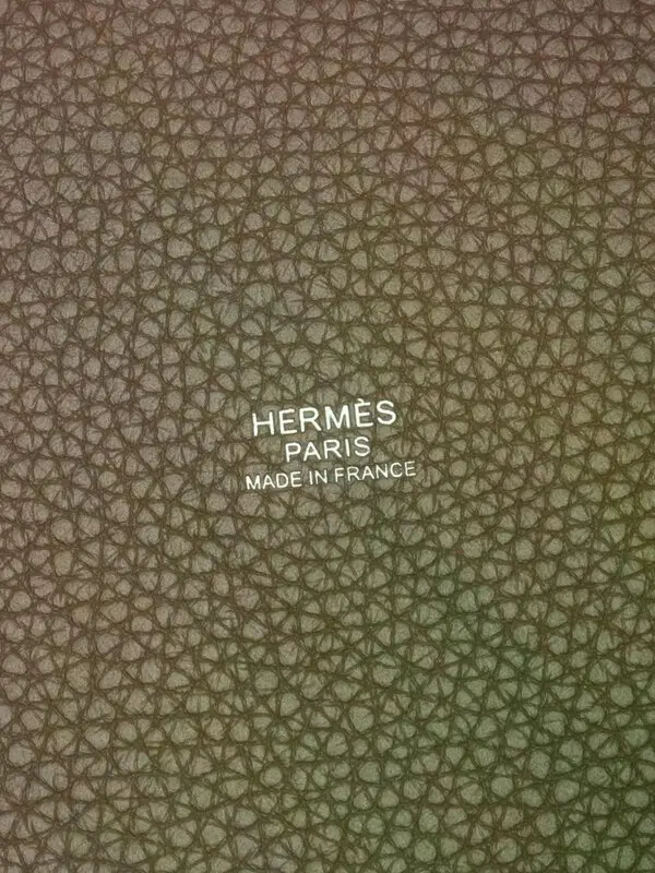 Hermès 2021 Clemence Picotin Lock 22 Handbag