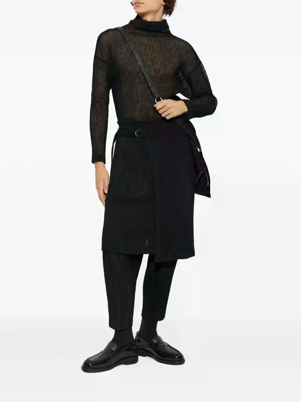 Issey Miyake Pleated Turtleneck Sweater - Black