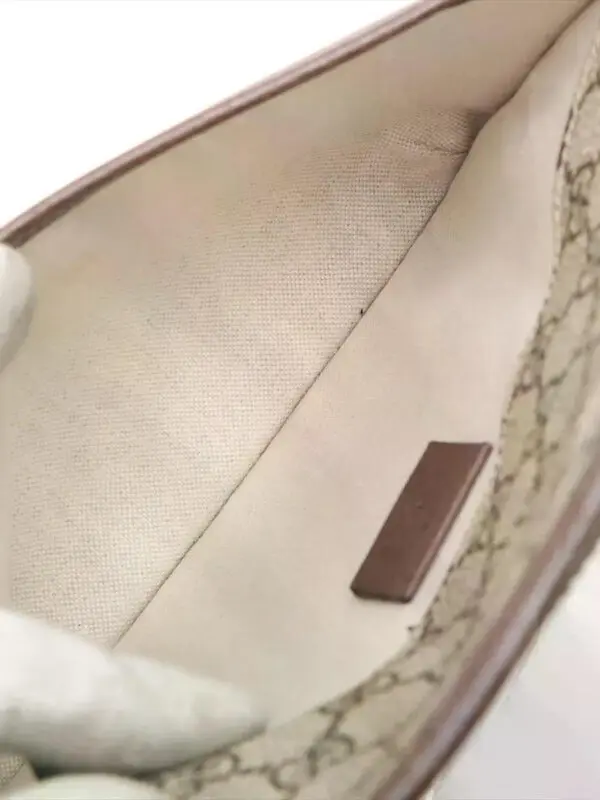 Gucci Gg Supreme Web Neo Vintage Belt Bag - Neutrals