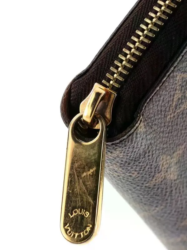 LOUIS VUITTON Zippy Wallet Monogram Canvas Small Wallets - Brown