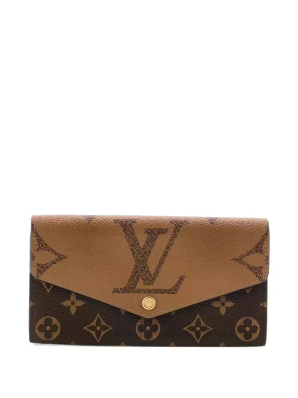 LOUIS VUITTON Sarah Wallet Nm Reverse Monogram Giant And Monogram Canvas Small Wallets - Brown