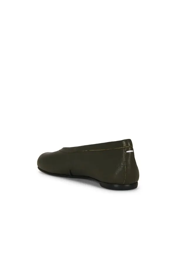 MAISON MARGIELA Tabi Ballerina Flat In Green