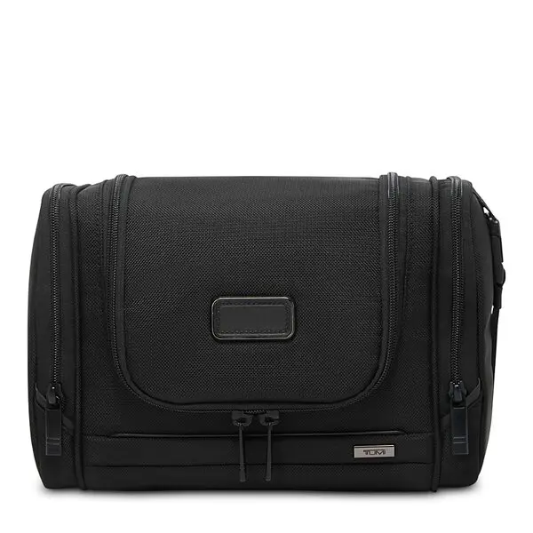 Tumi Hanging Travel Kit - Black