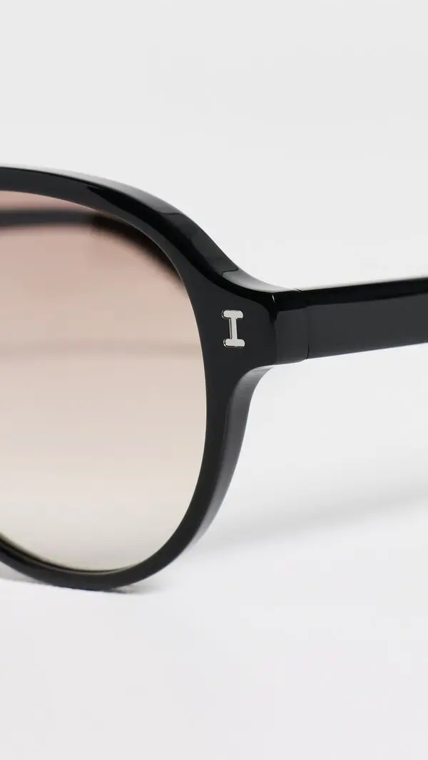 Illesteva Vanderbilt Sunglasses