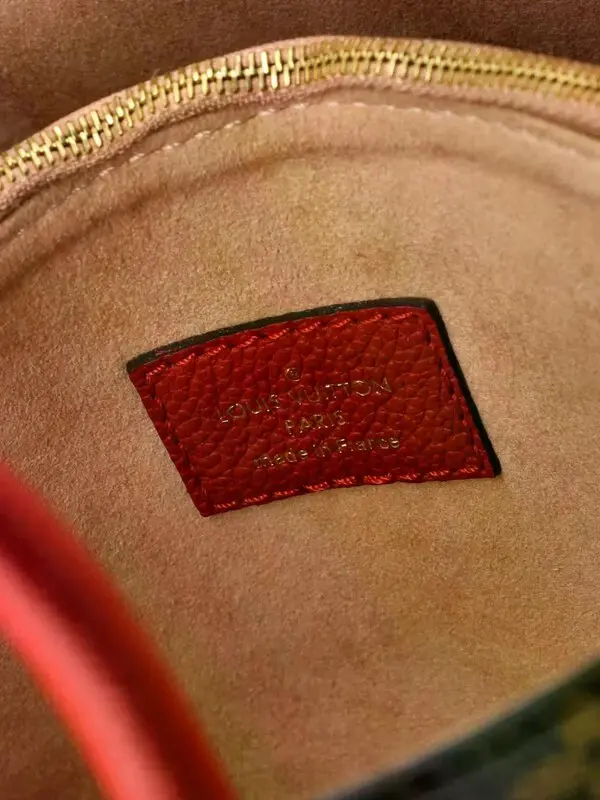 LOUIS VUITTON Flandrin Monogram Canvas And Leather Tote Bag - Red