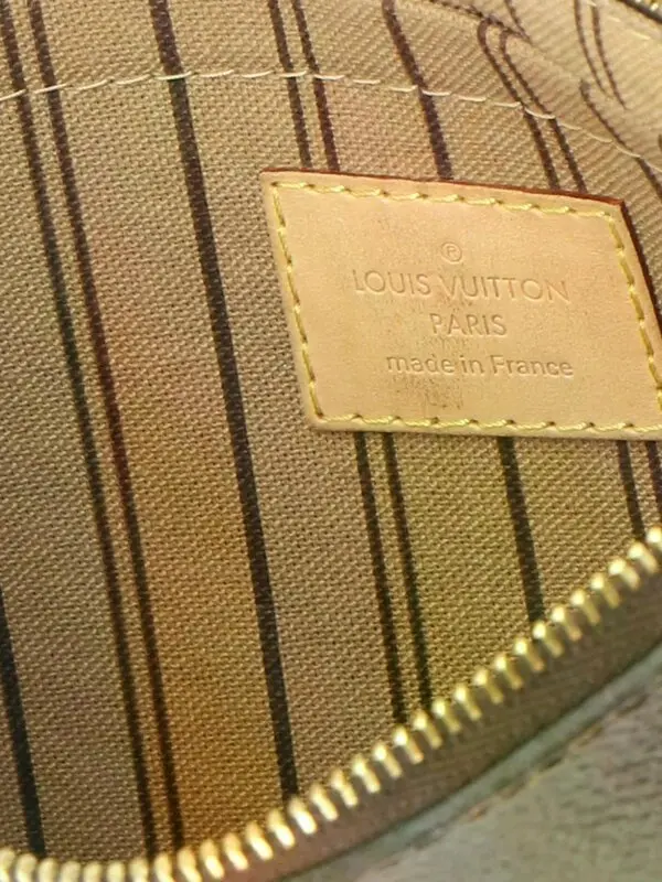 LOUIS VUITTON Neverfull Pochette Monogram Canvas Large Pouch