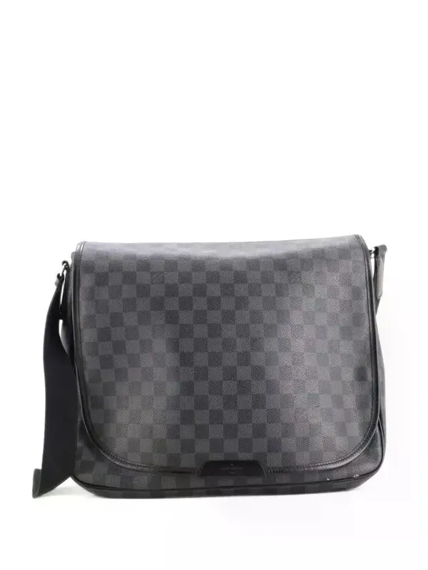 LOUIS VUITTON Damier Graphite Gm Daniel Crossbody Messenger Bag