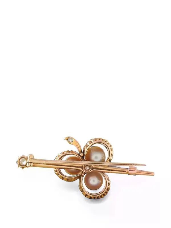 LB EXCLUSIVE Pearl And Diamond Brooch