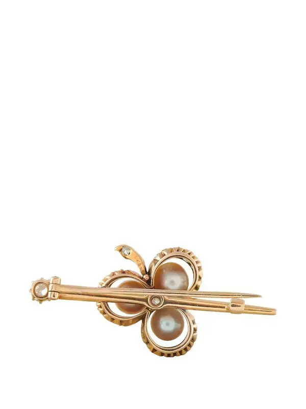 LB EXCLUSIVE Pearl And Diamond Brooch
