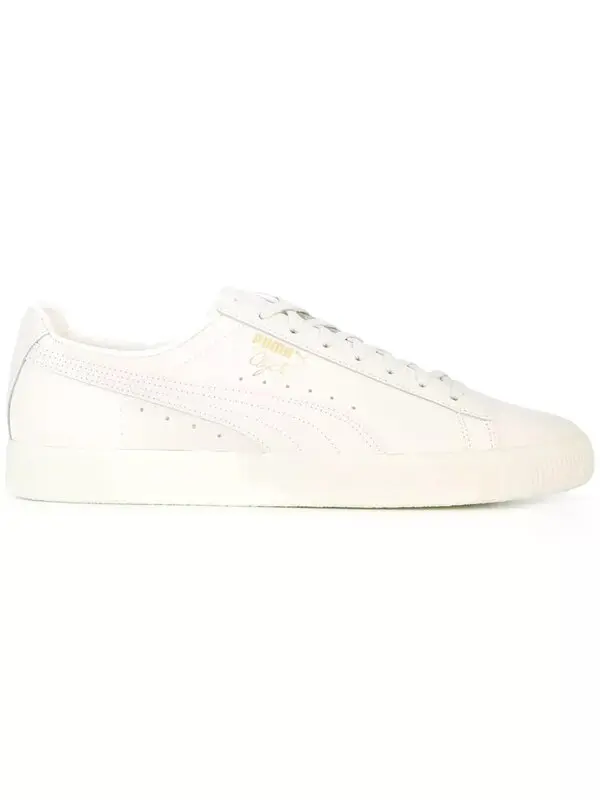 PUMA Clyde Sneakers
