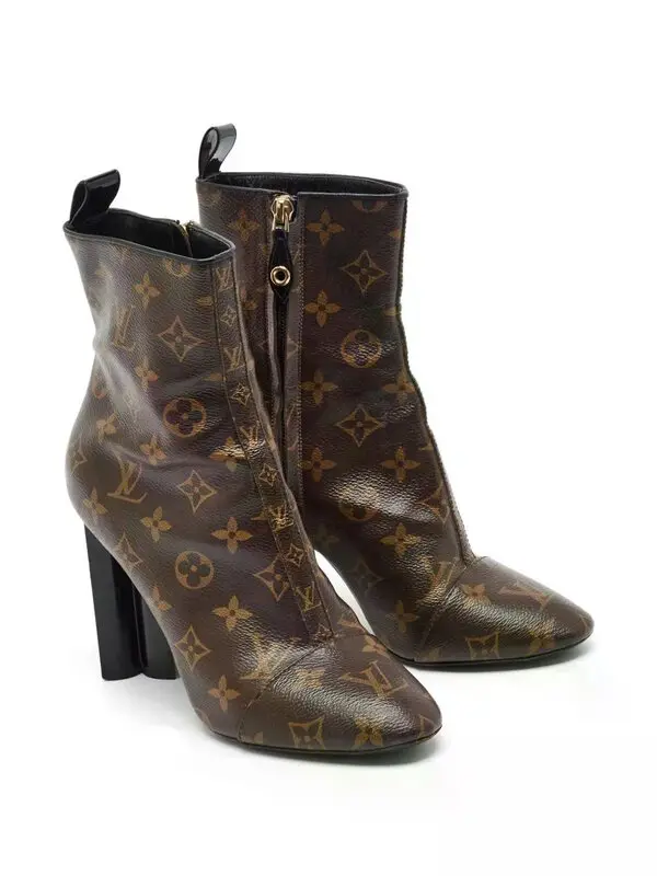 LOUIS VUITTON Silhouette Monogram Ankle Boots