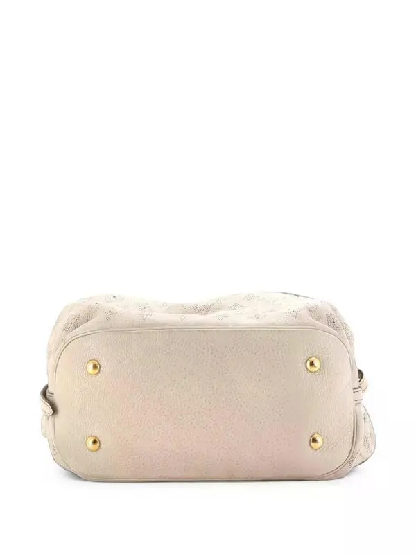 LOUIS VUITTON Xl Mahina Leather Hobo Bag