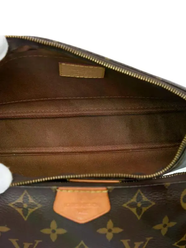 LOUIS VUITTON Monogram Multi Pochette Accessoires Satchel