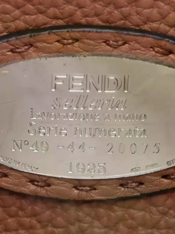 Fendi 2000-2015 Medium Leather Selleria Peekaboo Iconic Satchel