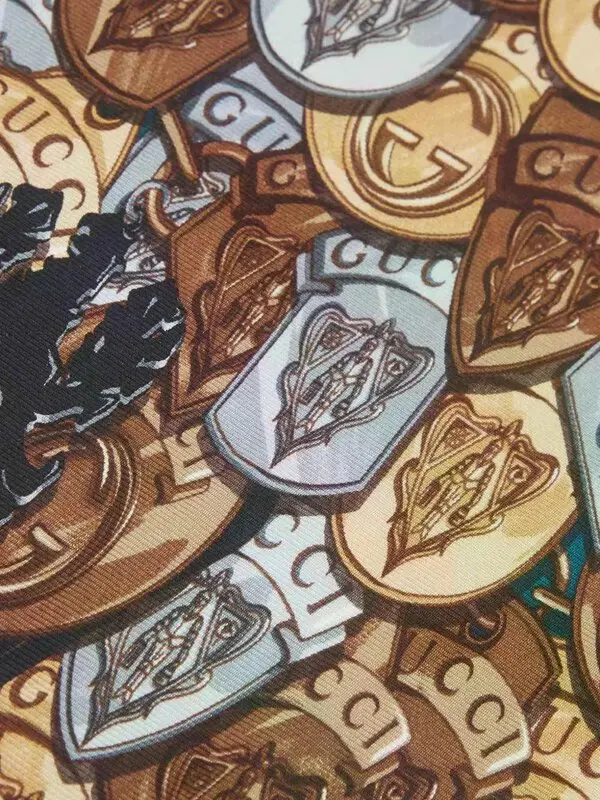Gucci Crest Chain-print Scarf