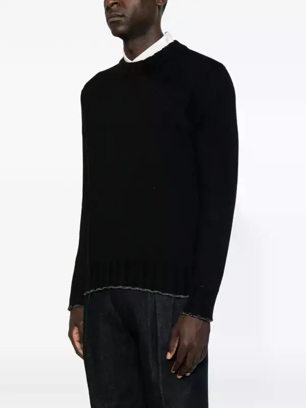 THE AMHANTE Ribbed-trim Raw-edge Sweater