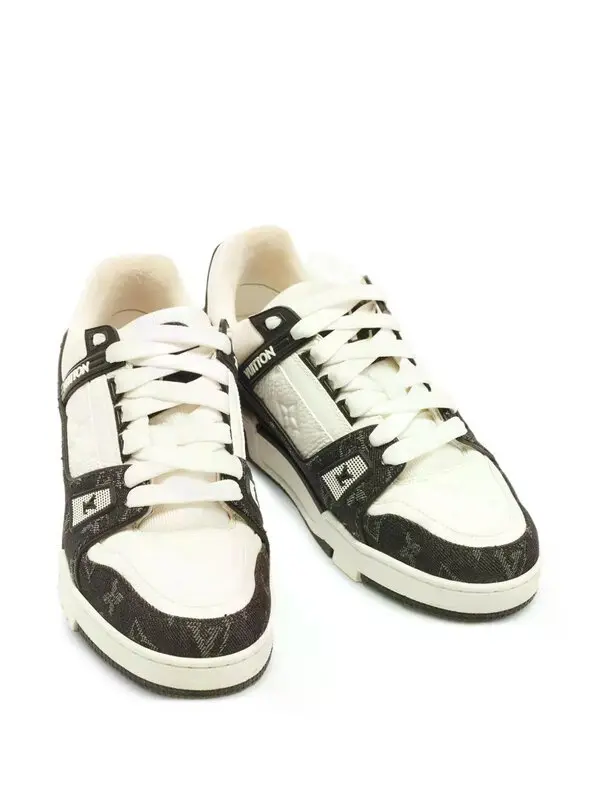LOUIS VUITTON Monogram Trainer Sneakers - White