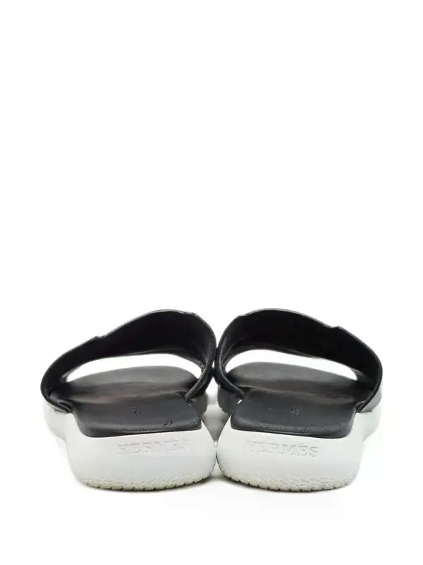 Hermès Emblème Flat Sandals