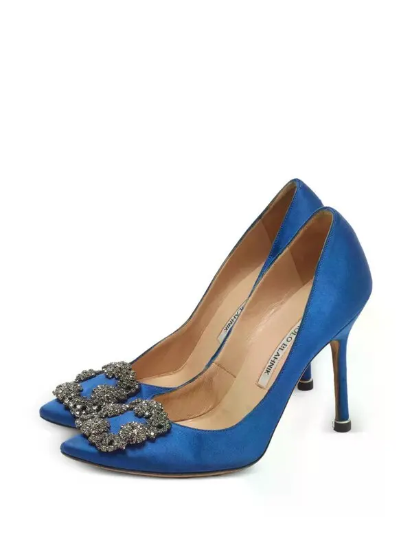 Manolo Blahnik Hangisi Buckle Heeled Pumps - Blue