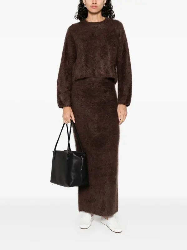 Soft Goat Wool Crewneck Jumper - Brown