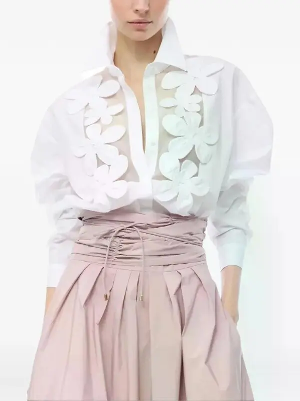 NENETTE Felicità Floral-appliqué Pointed-collar Shirt