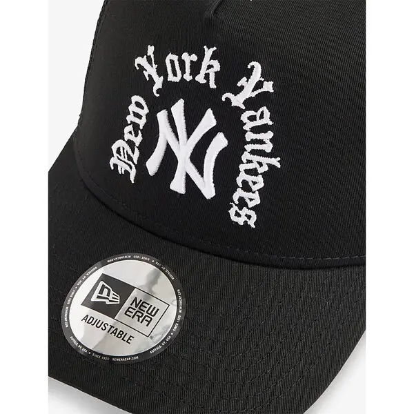 New Era New York Yankees Cotton And Mesh Trucker Cap