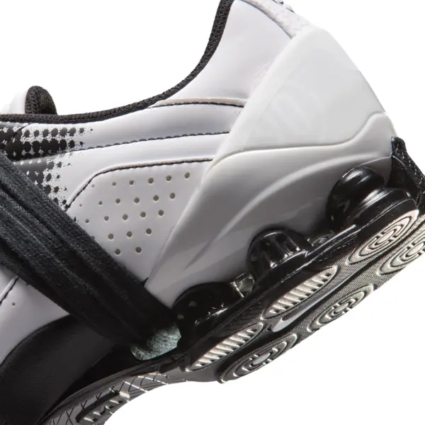 Nike Total90 Shox Magia Sneakers