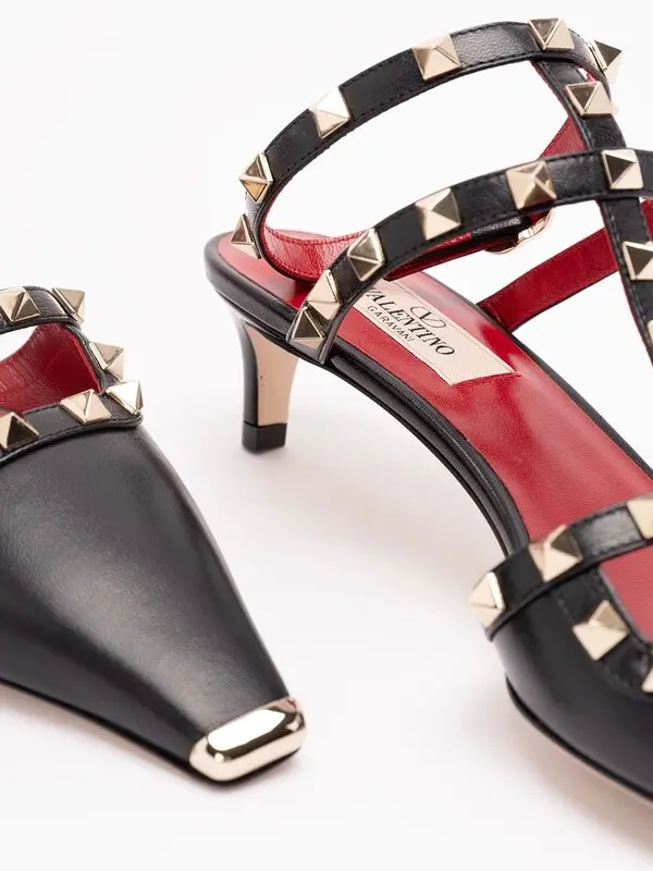 Valentino Garavani Rockstud` Pumps