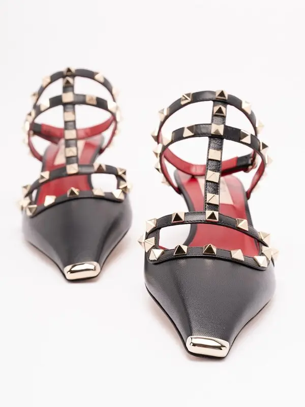 Valentino Garavani Rockstud` Pumps