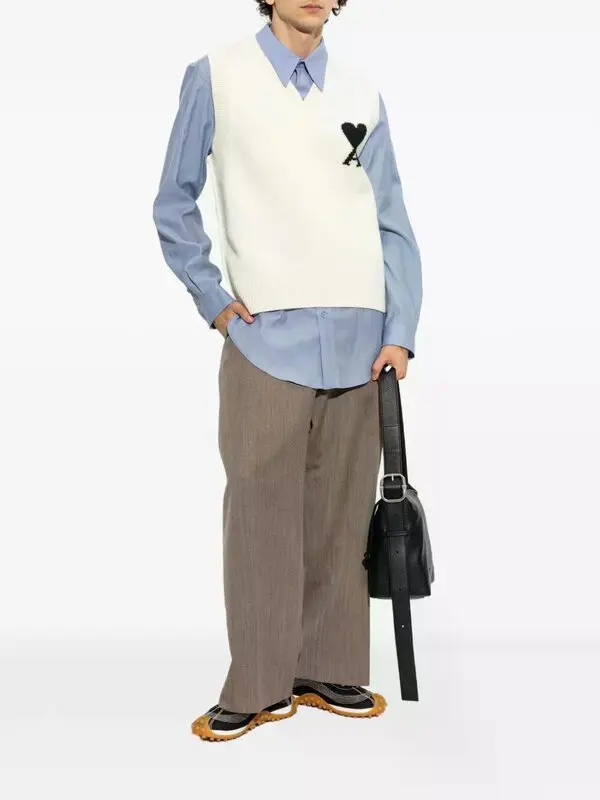 AMI Paris White Sleeveless Wool Sweater With De Coeur