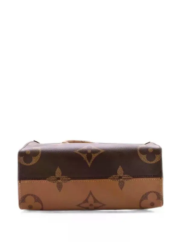 LOUIS VUITTON Onthego Tote Reverse Monogram Giant Pm Shoulder Bag
