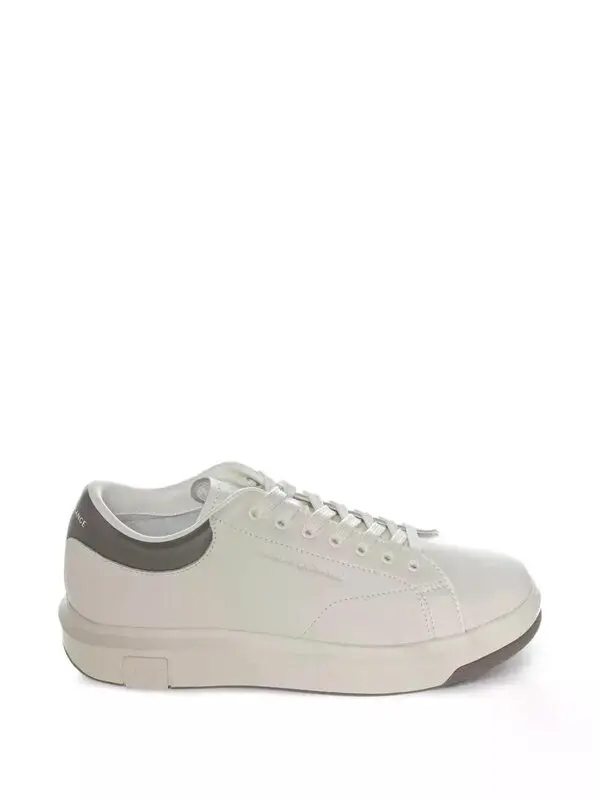 Armani Exchange Logo-embossed Low-top Sneakers - White