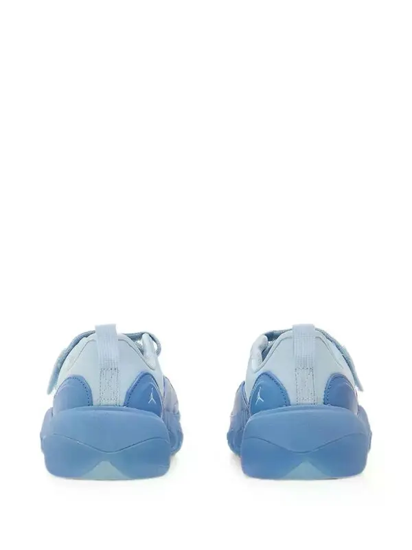JORDAN Pointe Sneakers - Blue