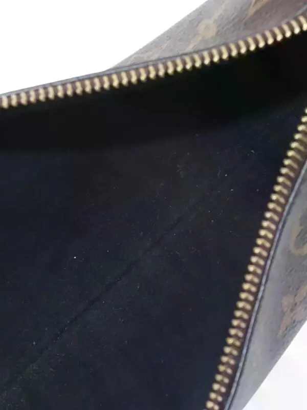 LOUIS VUITTON 2021-2026 Monogram Slim Trunk Shoulder Bag
