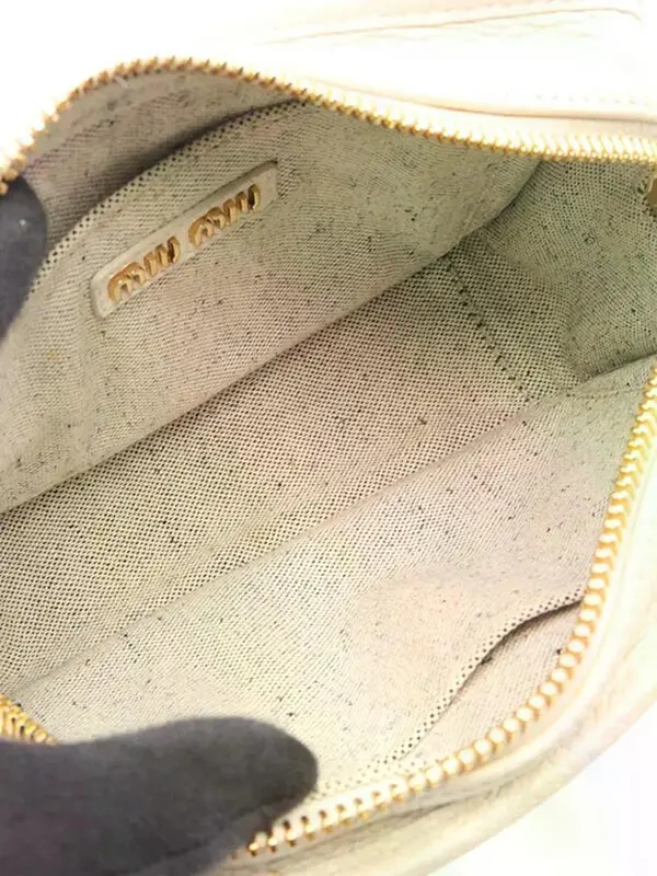 Miu Miu 2010-2026 Vitello Daino Soft Satchel