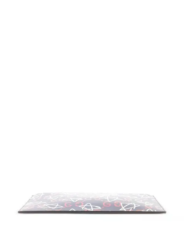 Gucci Zipped Guccighost Leather Medium Pouch - Blue