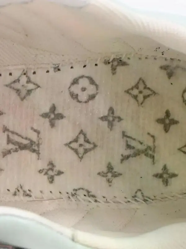 LOUIS VUITTON 2018 Archlight Sneakers - White