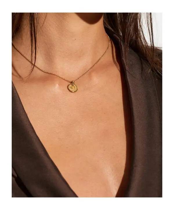 COACH Pearl Pendant Necklace - Yellow