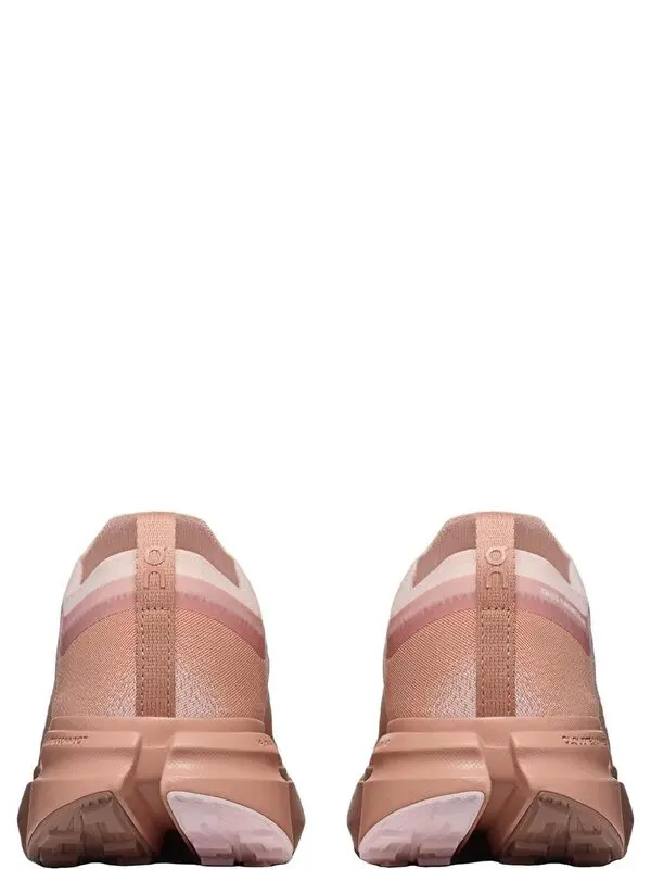 On Cloudsoma Sneakers - Doeargil