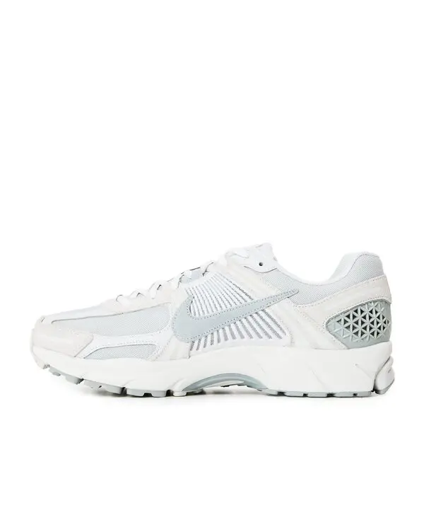 Nike Zoom Vomero 5 Trainers - Grey