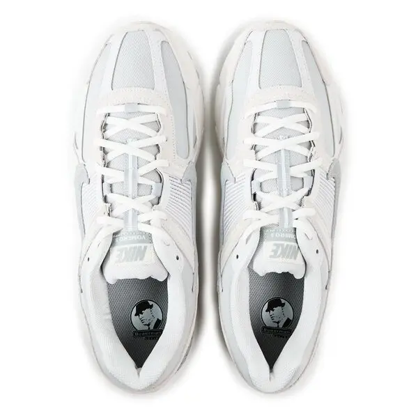 Nike Zoom Vomero 5 Trainers - Grey