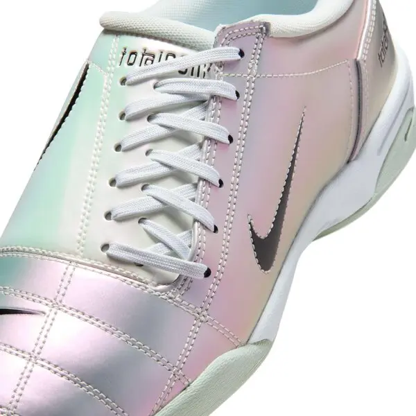 Nike Simple Sneakers