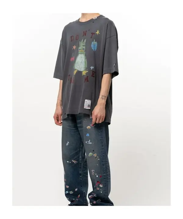 Mihara Yasuhiro Leon Graffiti Print T-shirt