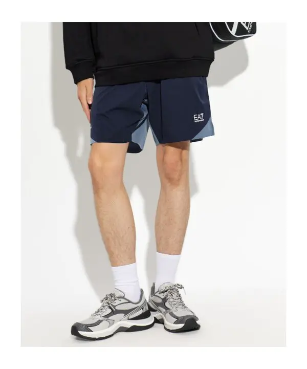 EA7 Low-top Round-toe Sneakers