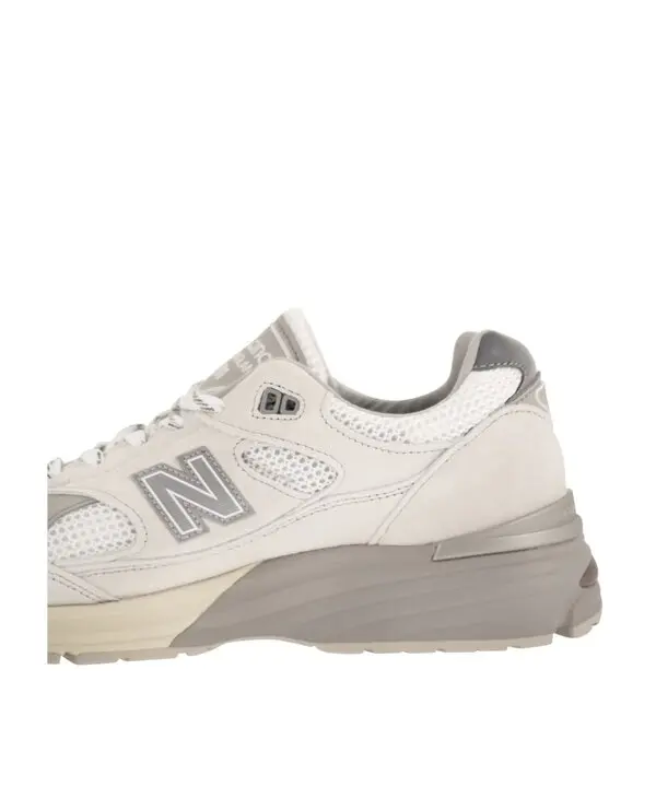 NEW BALANCE 991v2 Sneakers - White