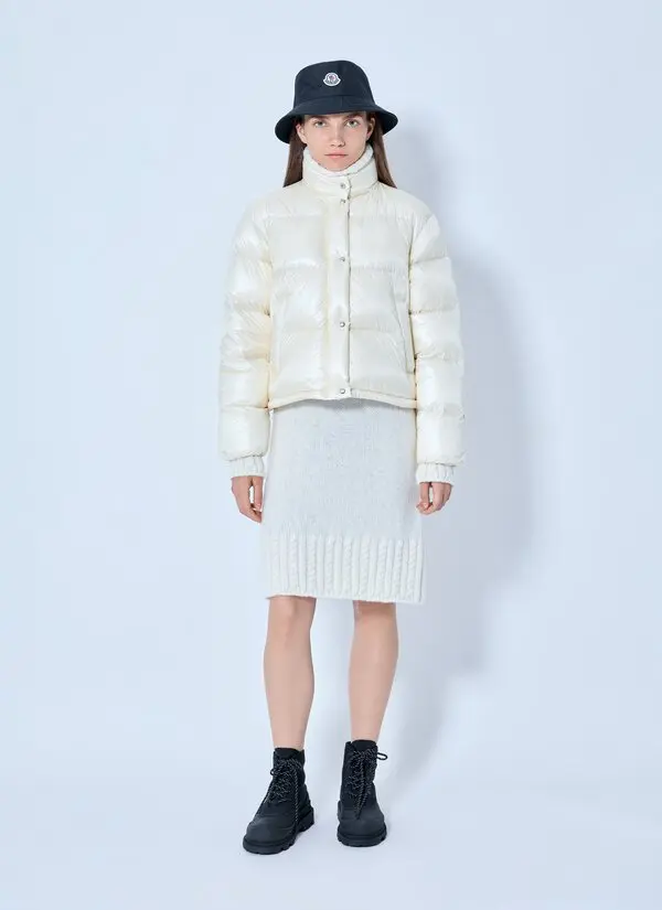 Moncler Tepice Short Down Jacket - White